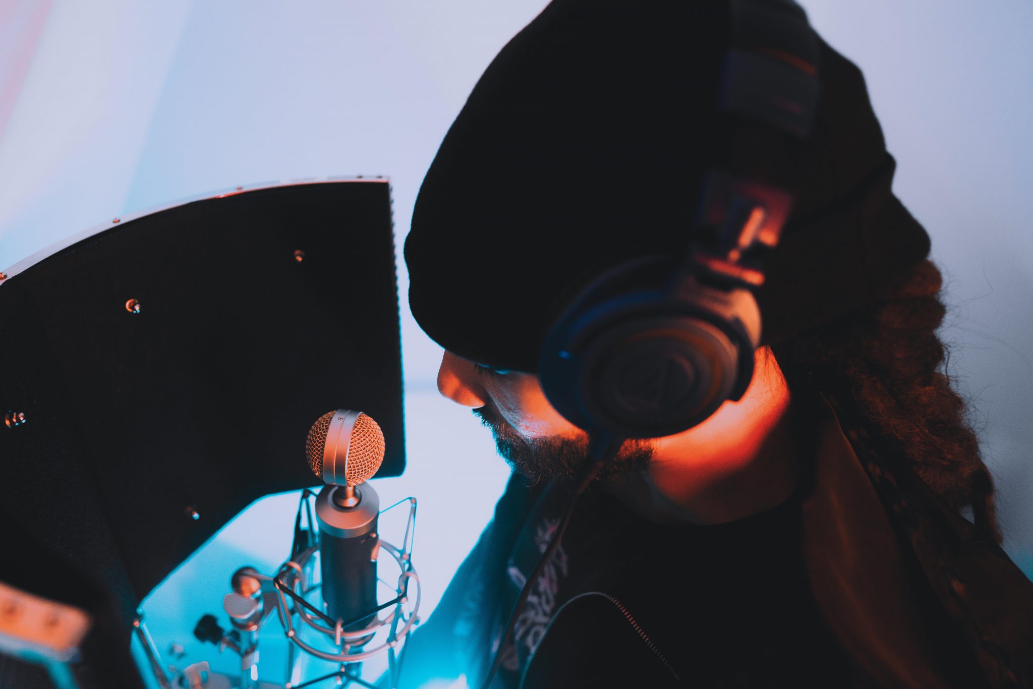 Adorama Music - Art of Visuals